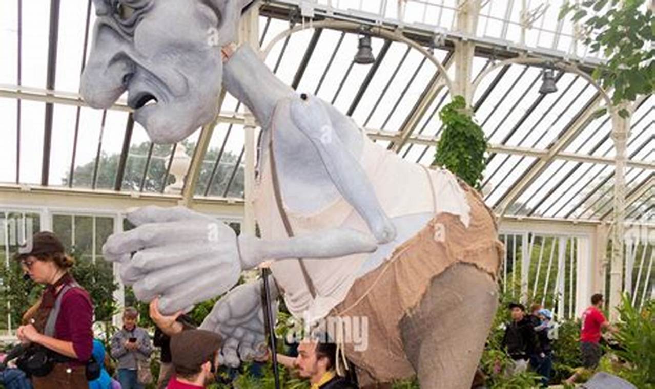Tiny Puppet Garden Ideas: Miniature Worlds